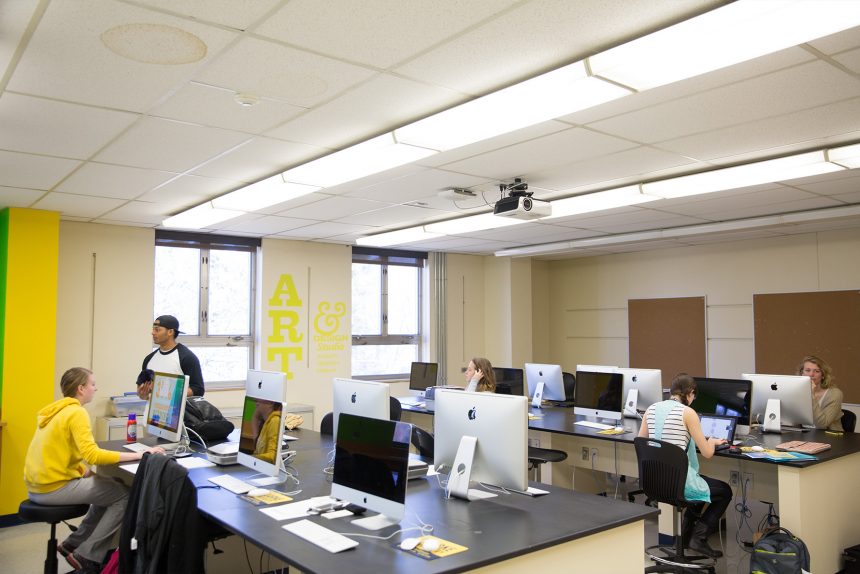 Graphic Design Lab Art - Clarke University - Clarke University